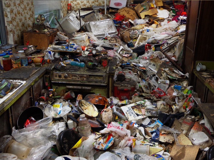 Hoarding: Buried Alive | Apple TV Hoarding: Buried Alive | Apple TV