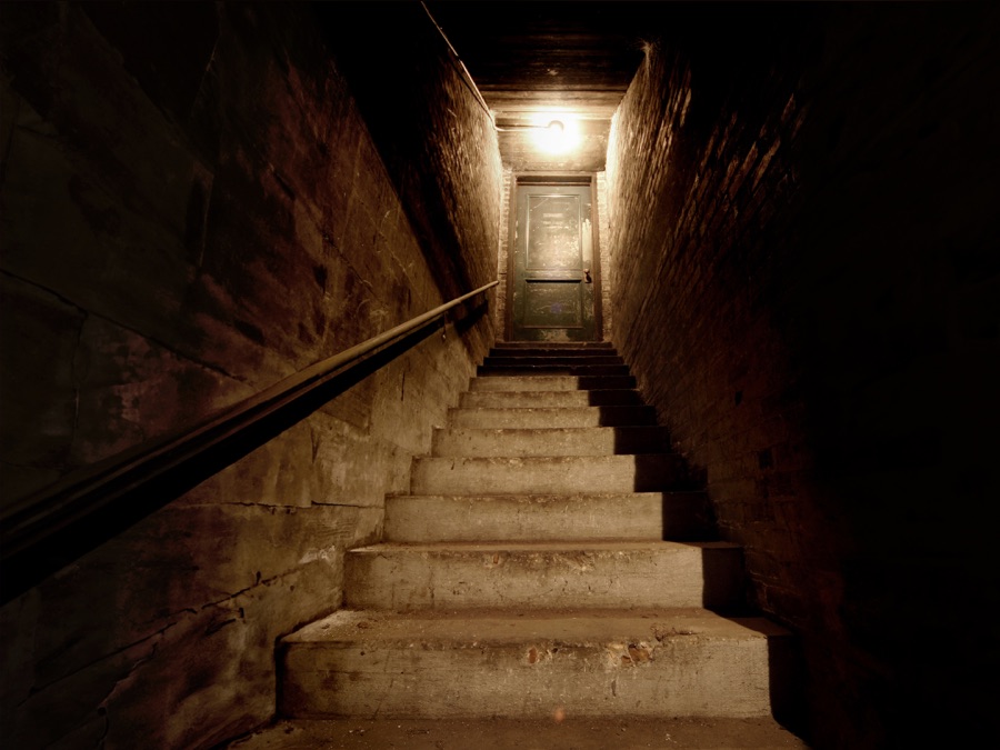 A Body in the Basement - Apple TV