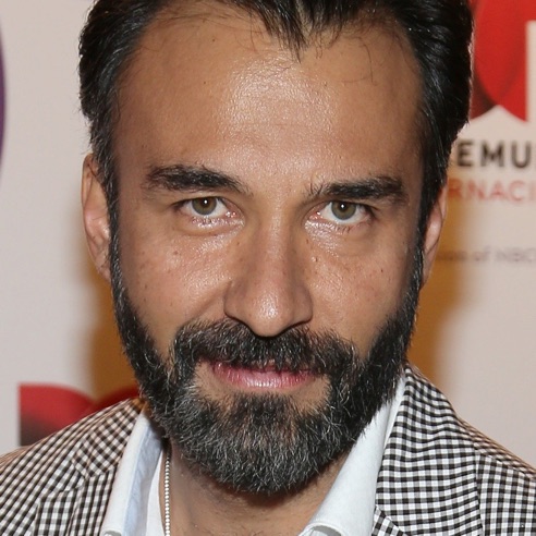 Las Aparicio | Apple TV