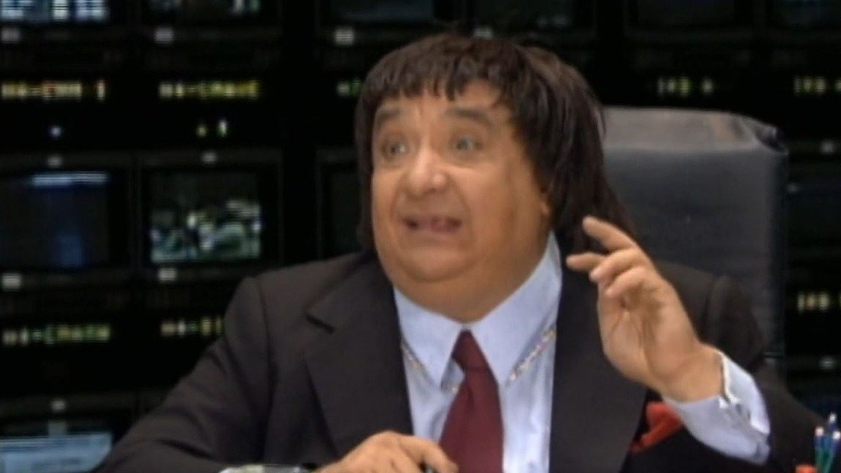 Bellas y plebeyos - Par de Ases (Season 1, Episode 1) - Apple TV