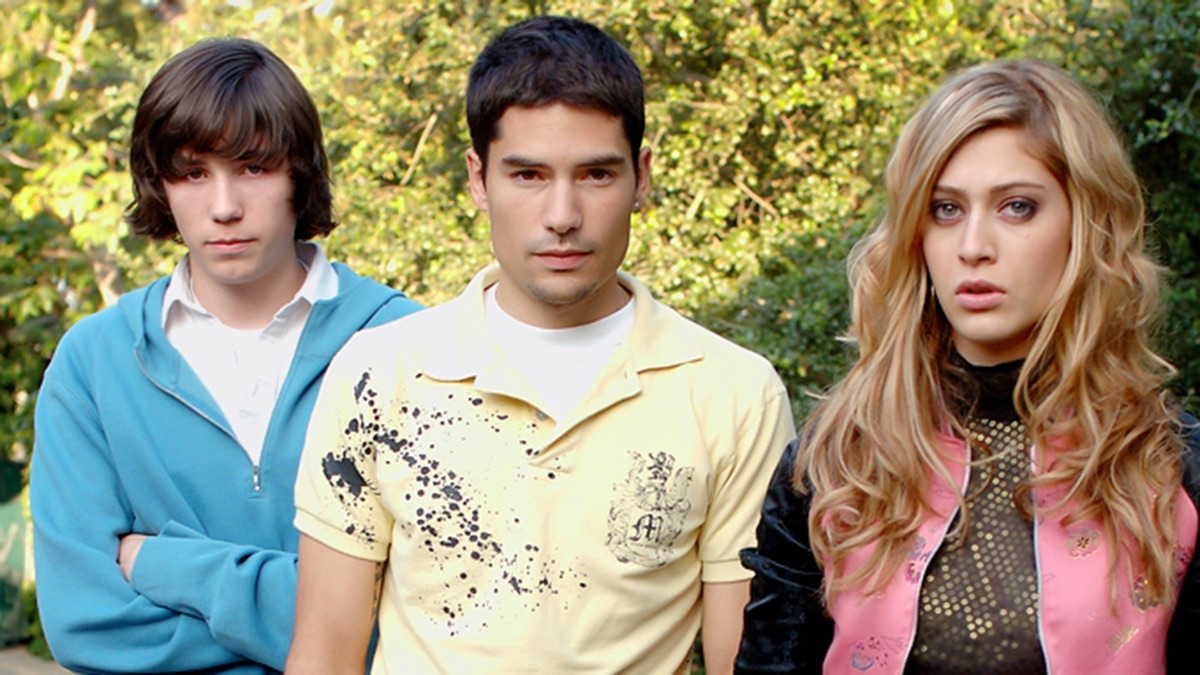 Addicted to Her Love | Apple TV