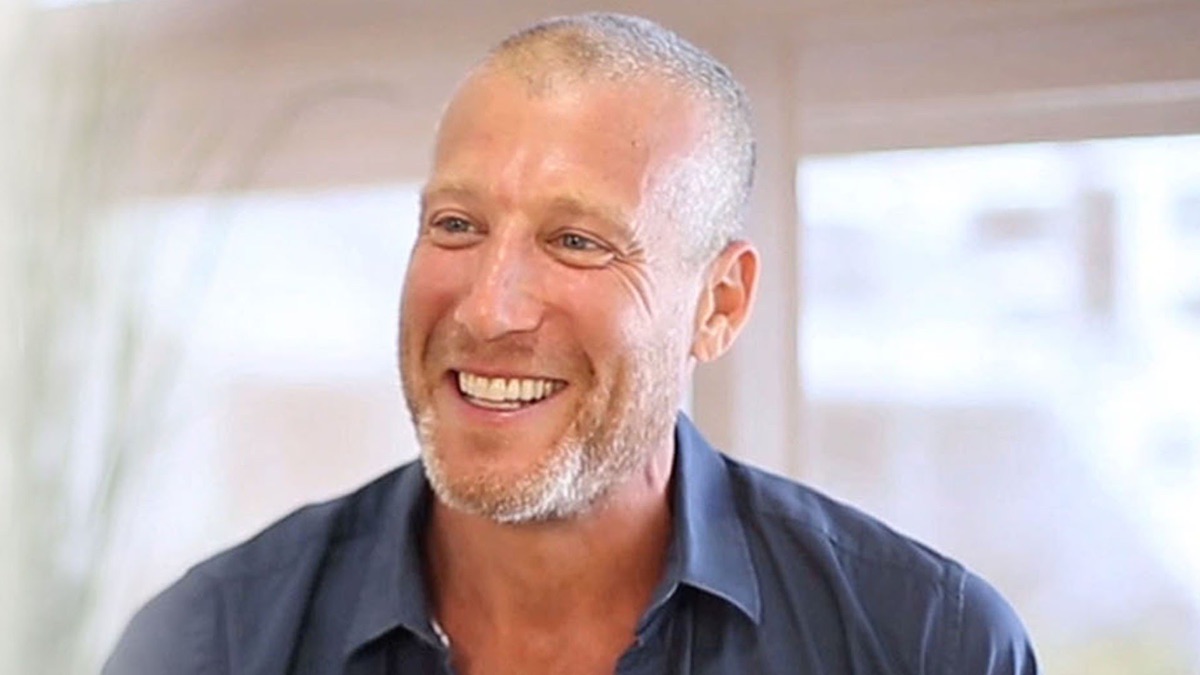 A Day in the Life With Jon Gabriel - Apple TV