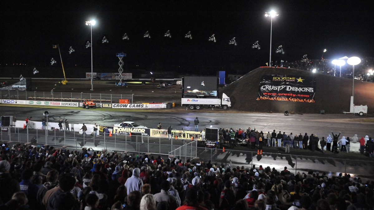 Crusty Demons Vol.04 | Apple TV