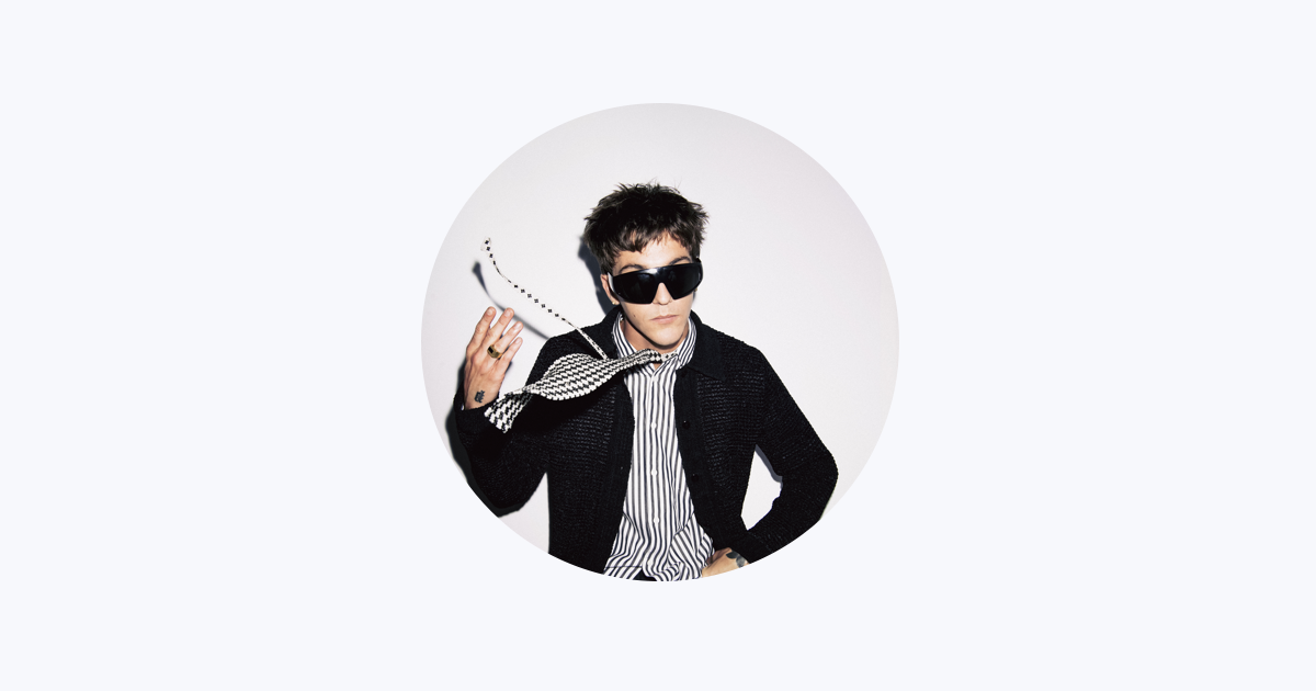 ‎ROLE MODEL on Apple Music