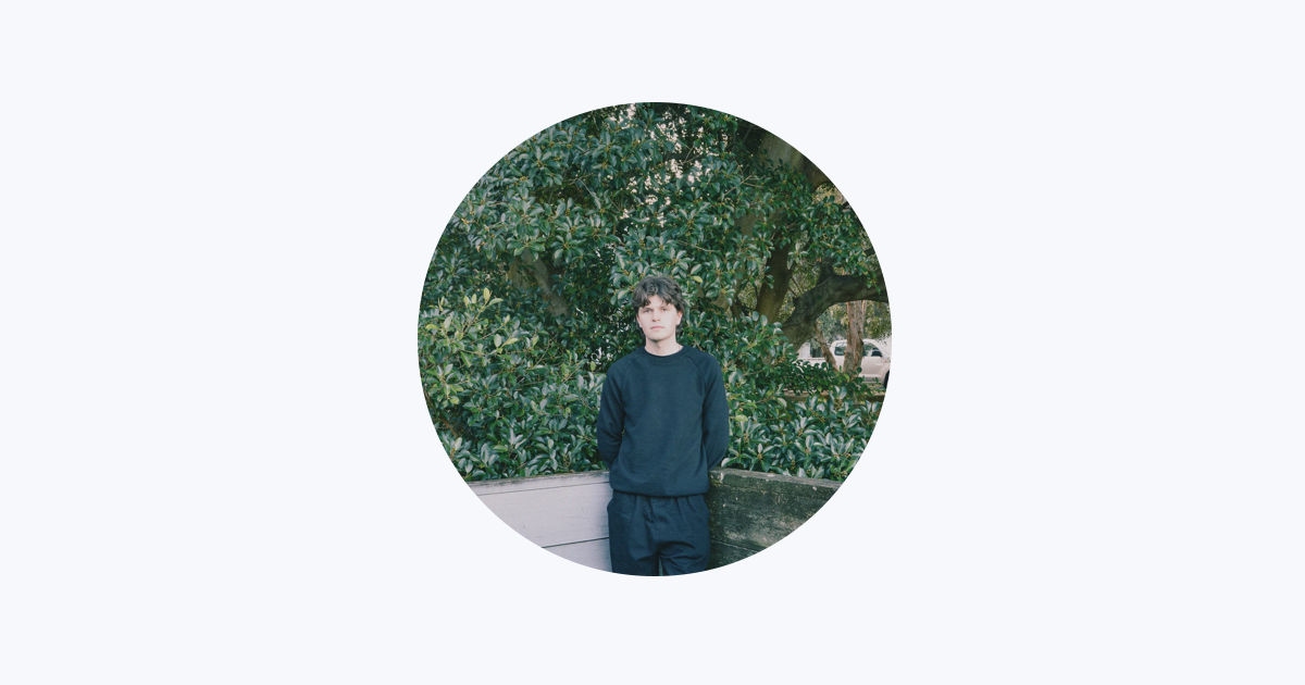 ‎Harry Hayes on Apple Music