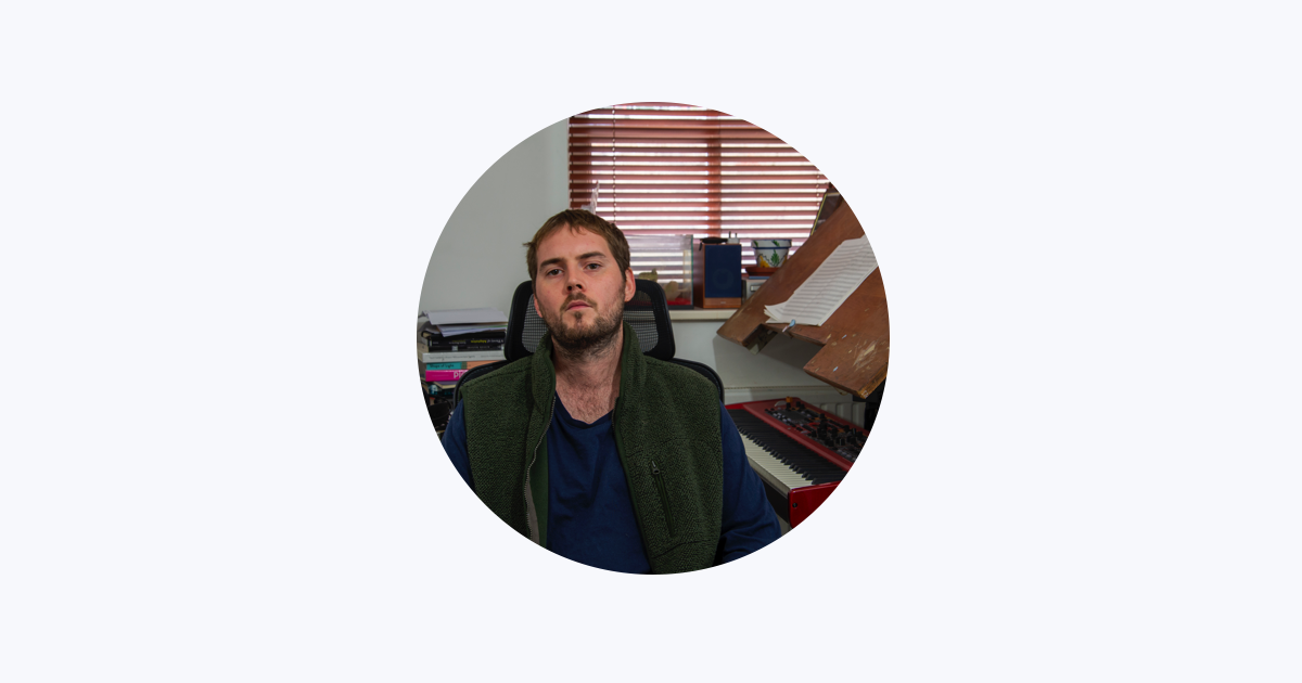 ‎Apple Music - Oliver Leith