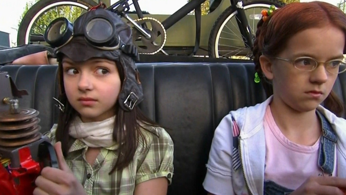 Nic and Tristan Go Mega Dega - Apple TV