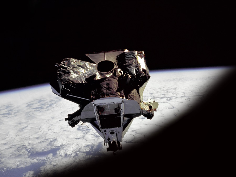 Moon Machines | Apple TV