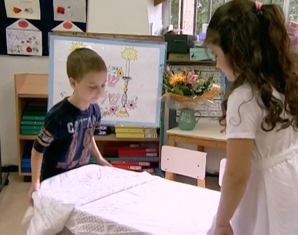 Shalom Sesame - Shabbat Shalom, Grover! | Apple TV