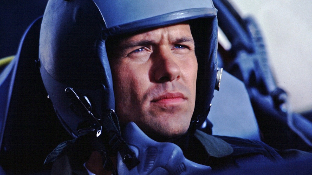 Mach 2 - Apple TV (UK)