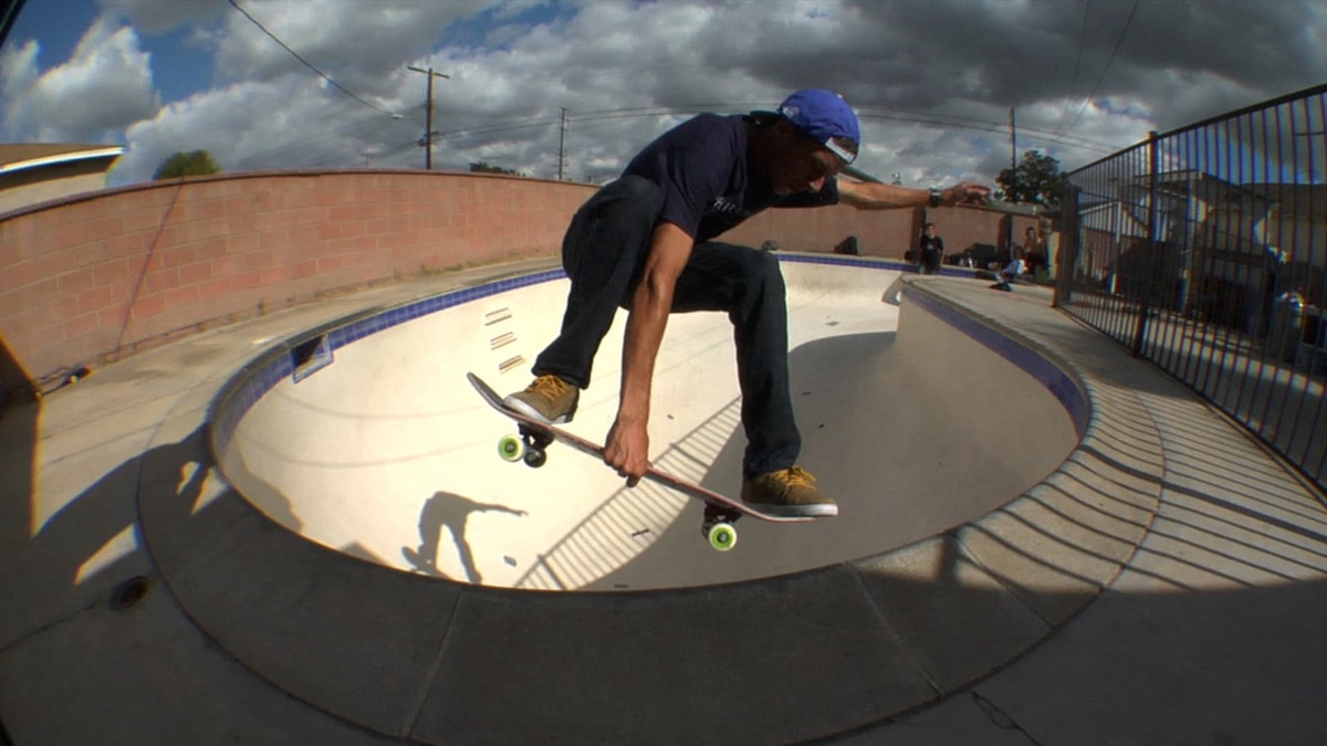 Enter the Red Dragon | Apple TV (uk)