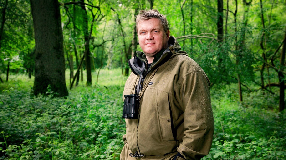 Wilderness Walks With Ray Mears - Apple TV