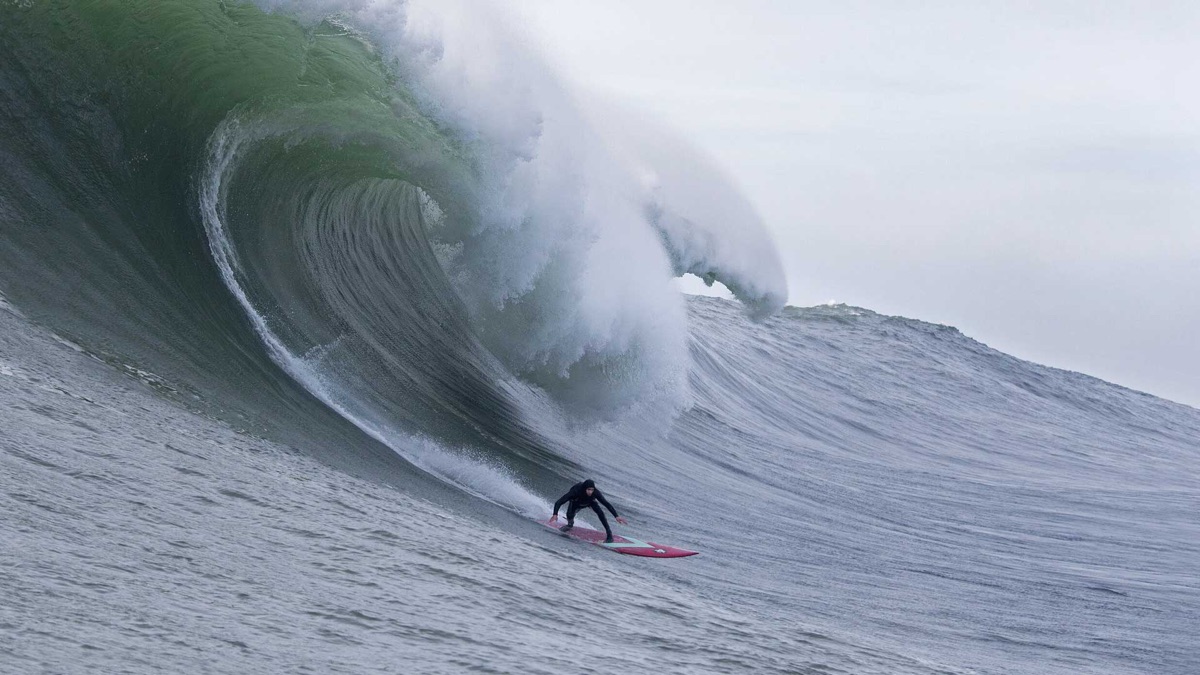 Surfing For Change - Apple TV (CA)