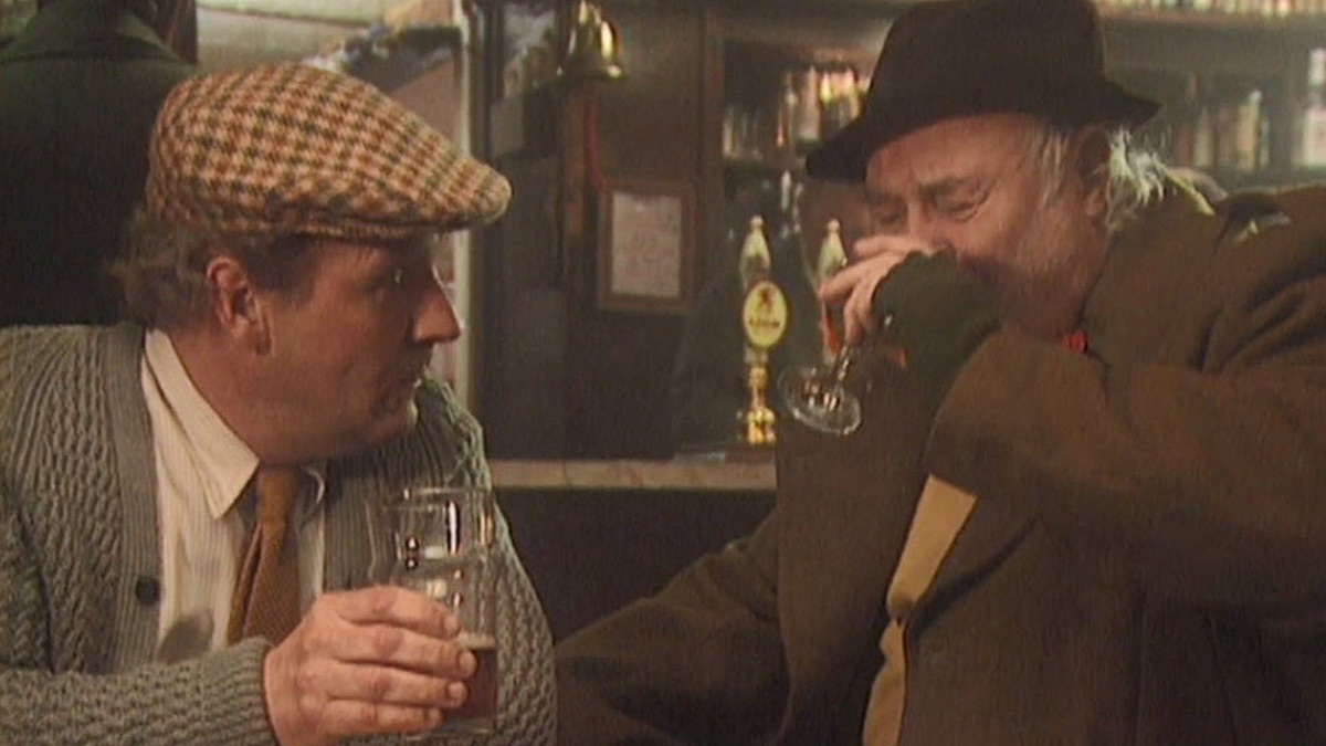 Nice Girls Don't - Heartbeat (Season 4, Episode 6) - Apple TV